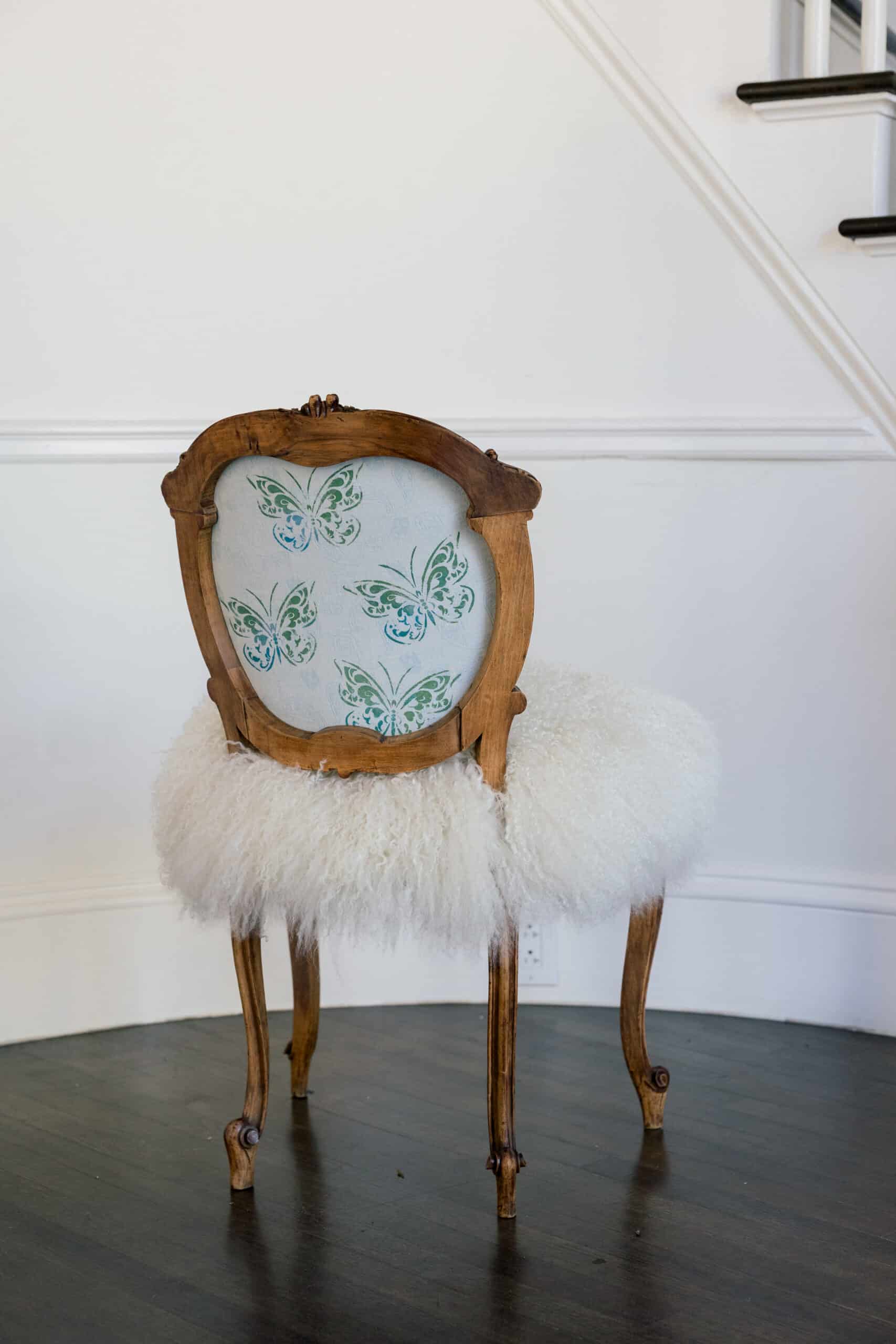 Debut Taylor Swift Inspired Chair - Chair Whimsy