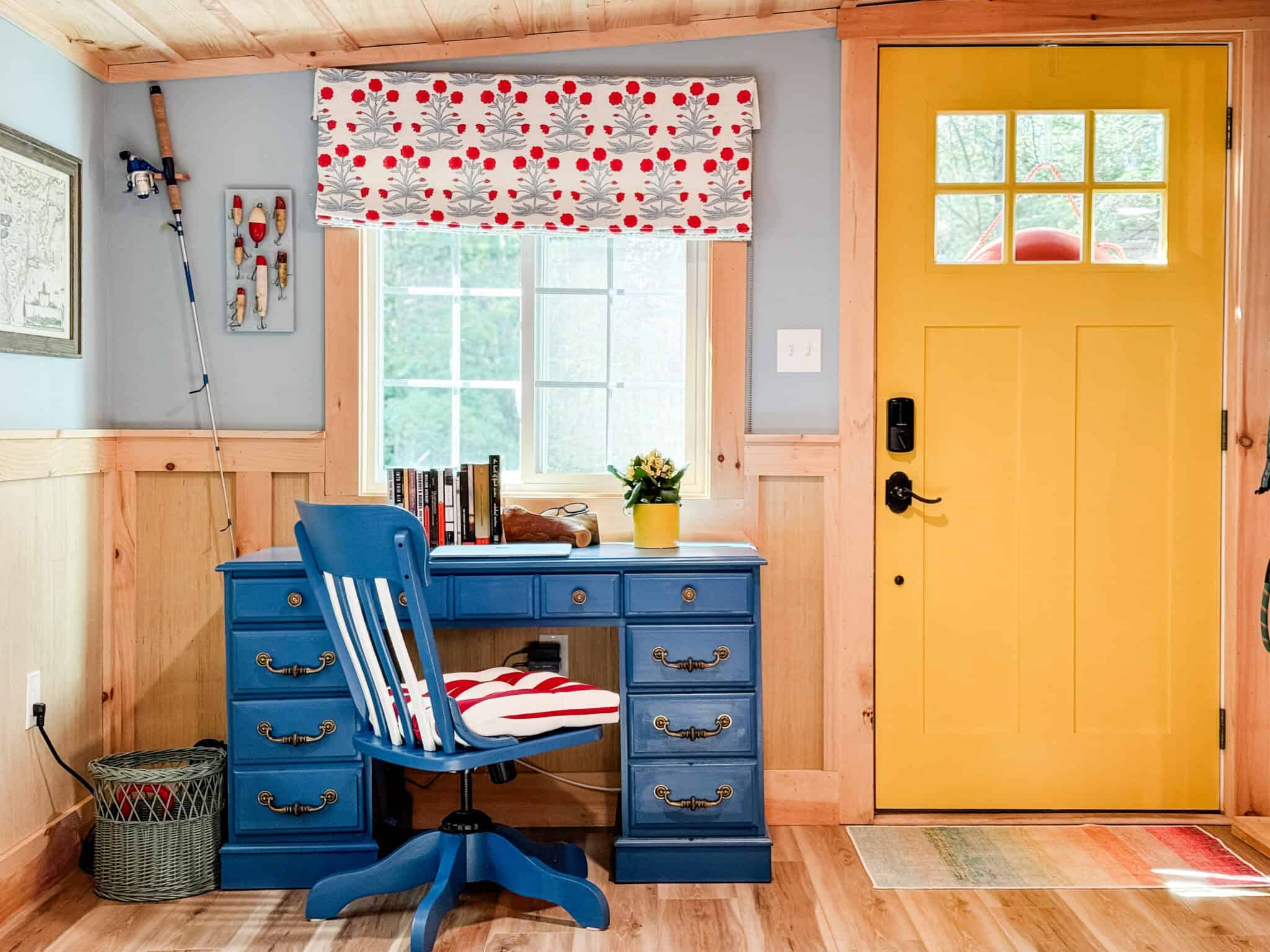 🌈 Colorful Cabin Tour: A Whimsical Summer Getaway in the Woods - Chair ...