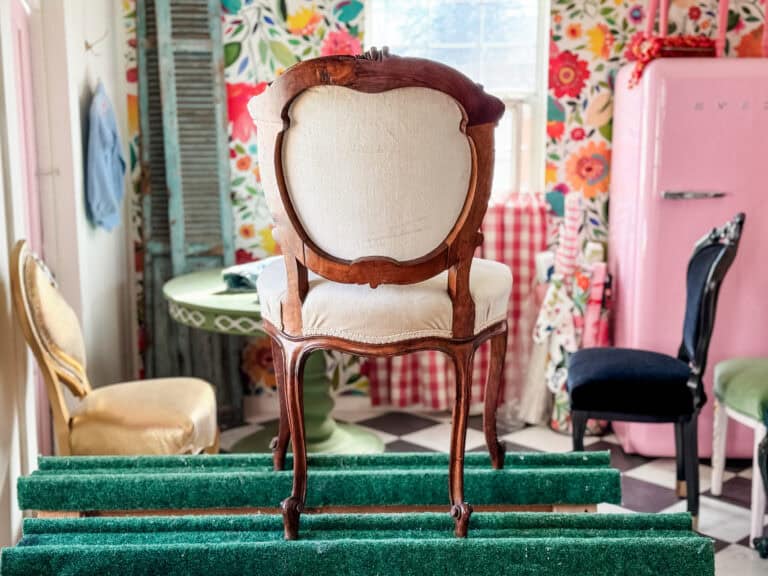 Debut Taylor Swift Inspired Chair - Chair Whimsy