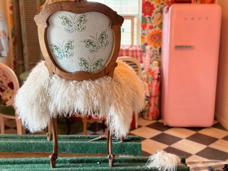 Debut Taylor Swift Inspired Chair - Chair Whimsy